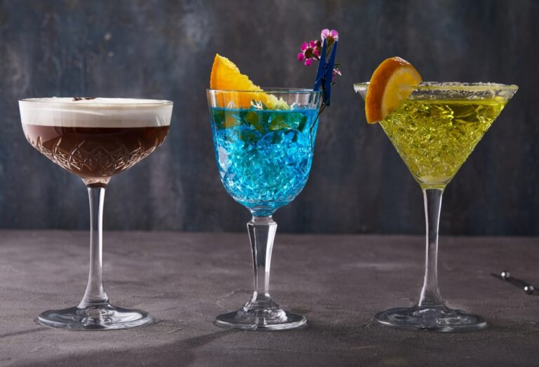15 Boissons délicieuses à base de Curaçao bleu et de rhum