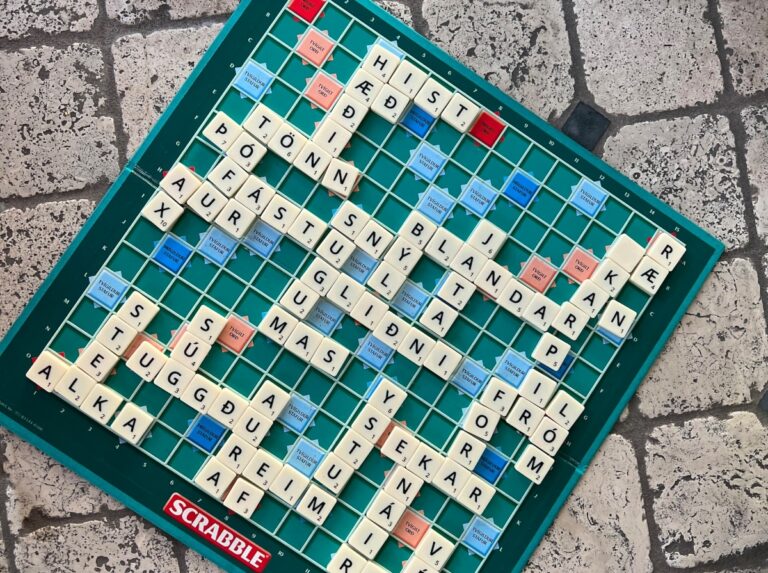 Est-ce que QI est accepté au Scrabble